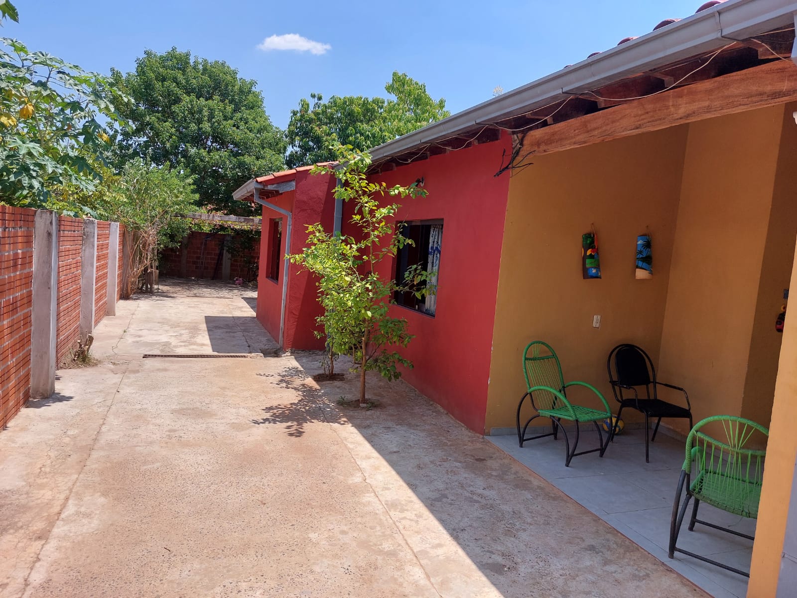 VENDO HERMOSA CASA EN MARIANO.R.A, ZONA SHOPPING MARIANO. Ref #S89869 - infocasas.com.py