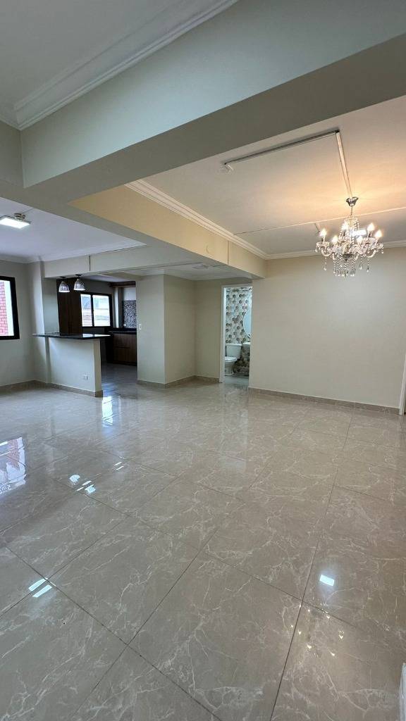 ALQUILO AMPLIO Y FINO DEPARTAMENTO DE 3 HABITACIONES EN EL CENTRO DE ASUNCION. Ref #M783CB ...