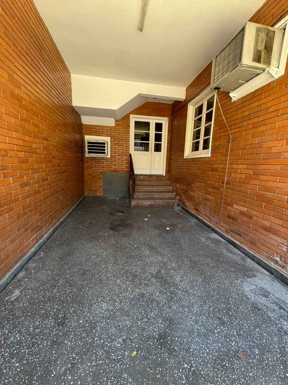 ALQUILO CASA Z/ COLEGIO CRISTO REY. Ref #JBD6FC - infocasas.com.py