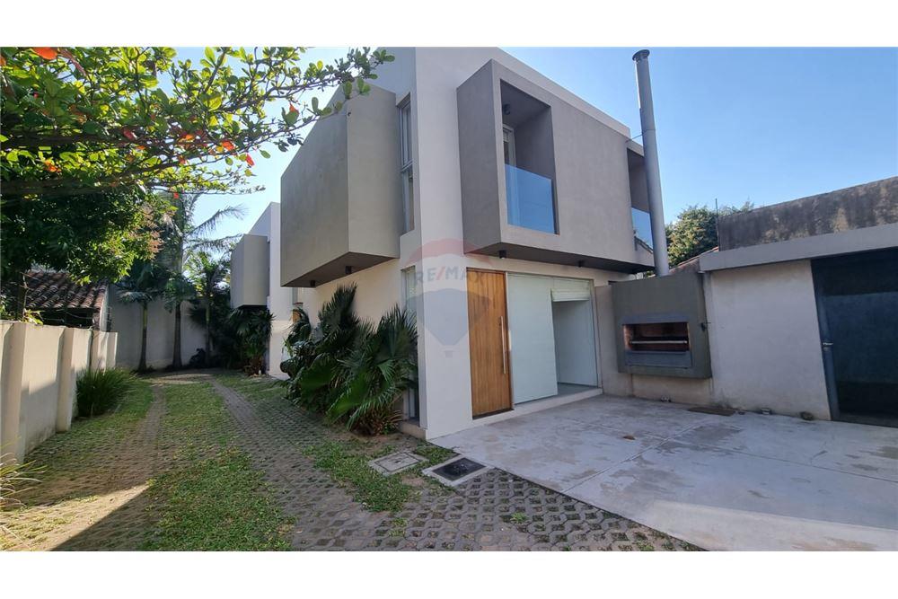 HERMOSO DUPLEX EN BARRIO SAN JORGE. Ref #LD6D43