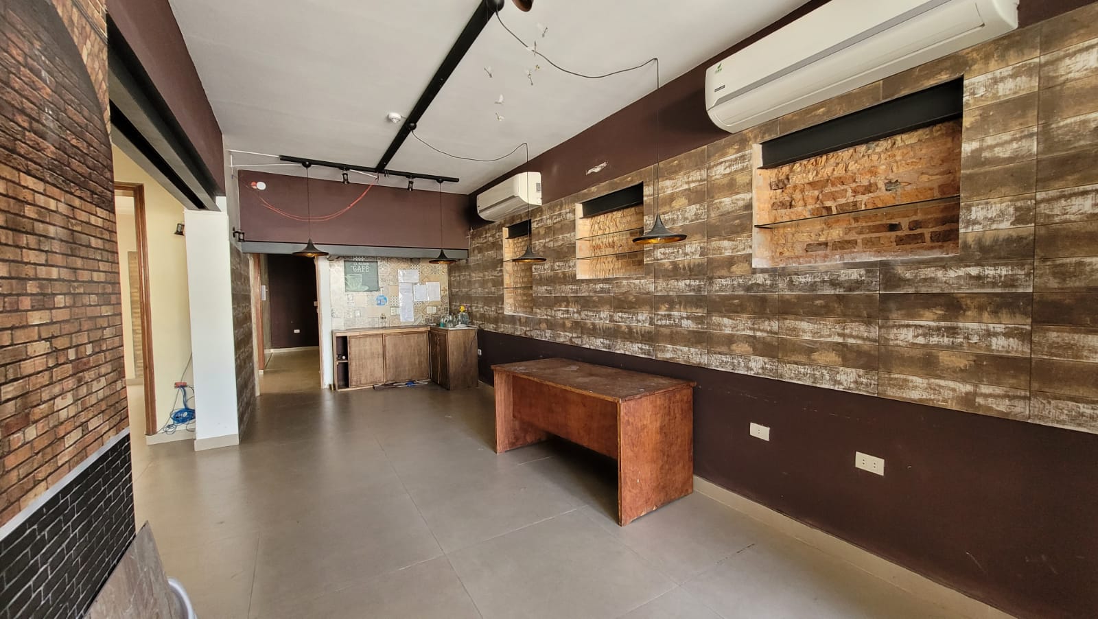 ALQUILO SALON PARA OFICINAS. CONSULTORIOS. Ref #X34D88 - infocasas.com.py