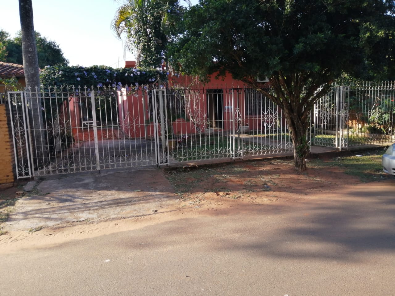 Alquilo amplia casa en Capiatá a pasos de Ruta 1 KM 19. Ref #M97BA4 - infocasas.com.py