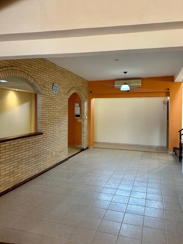 ALQUILO DÚPLEX EN BARRIO LAS MERCEDES. Ref #VC2742