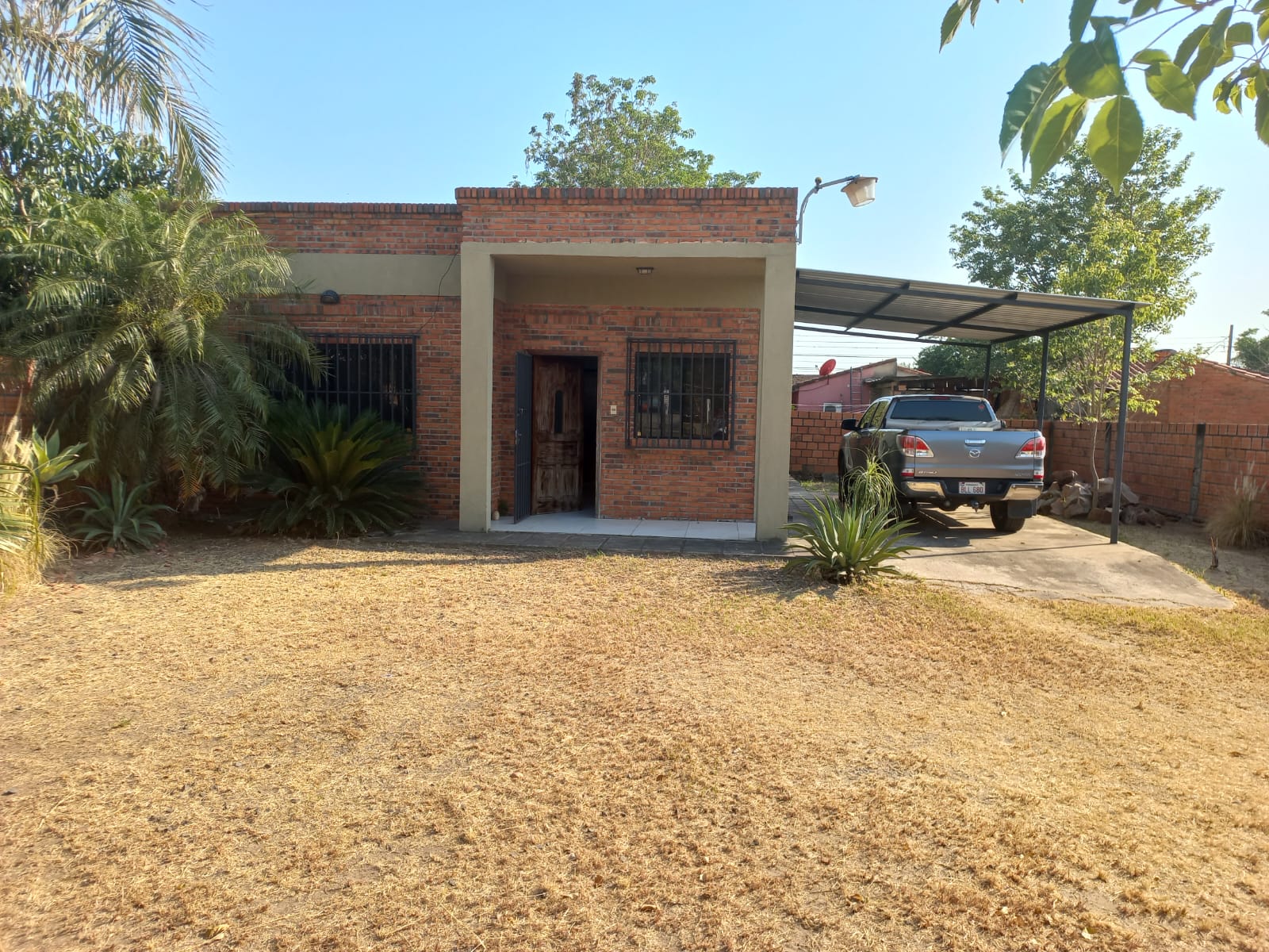 ALQUILO CASA DE 2 DORMITORIOS EN VILLETA. Ref #T3D856