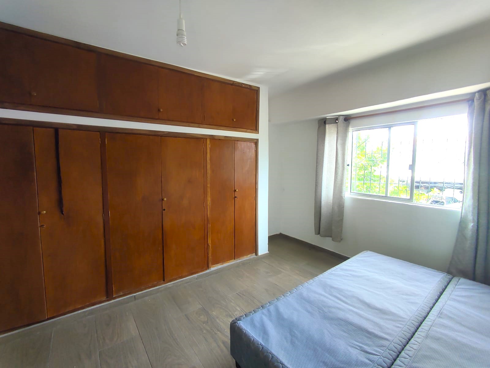 Venta Casa De 3 Dormitorios Cochera Y Azotea Con Parrillero Buceo. Ref #K5FDE1 - infocasas.com.uy