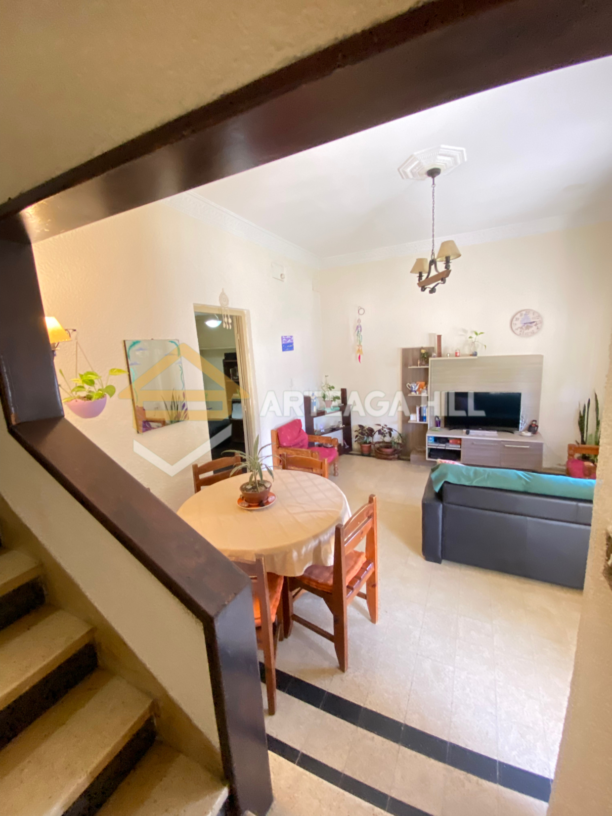 VENTA CASA EN DOS PLANTAS, 3 DORMITORIOS, 2 BAÑOS, COCHERA, PATIO, BARBACOA. Ref #J48434 ...