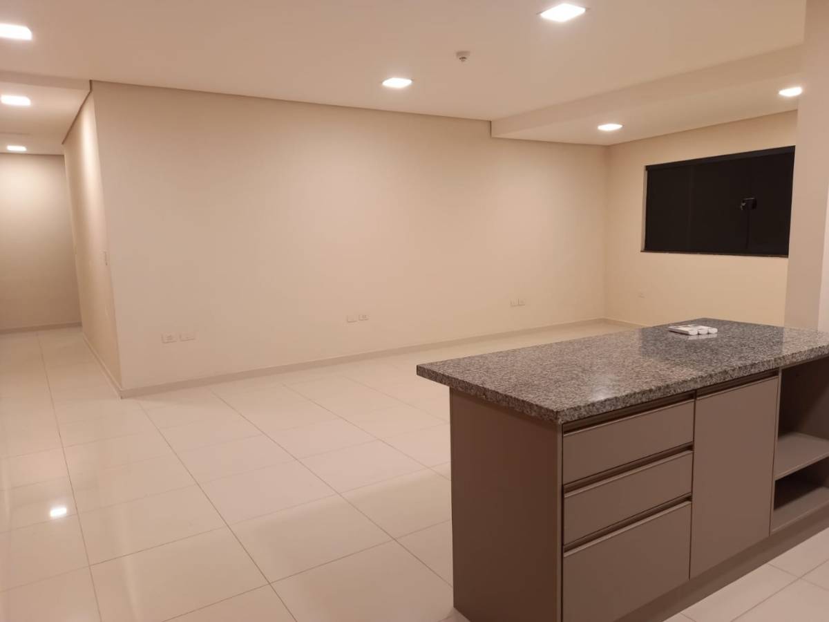 ALQUILO AMPLIO DEPARATAMENTO EN SAN VICENTE!. Ref #ABA9BE - infocasas.com.py