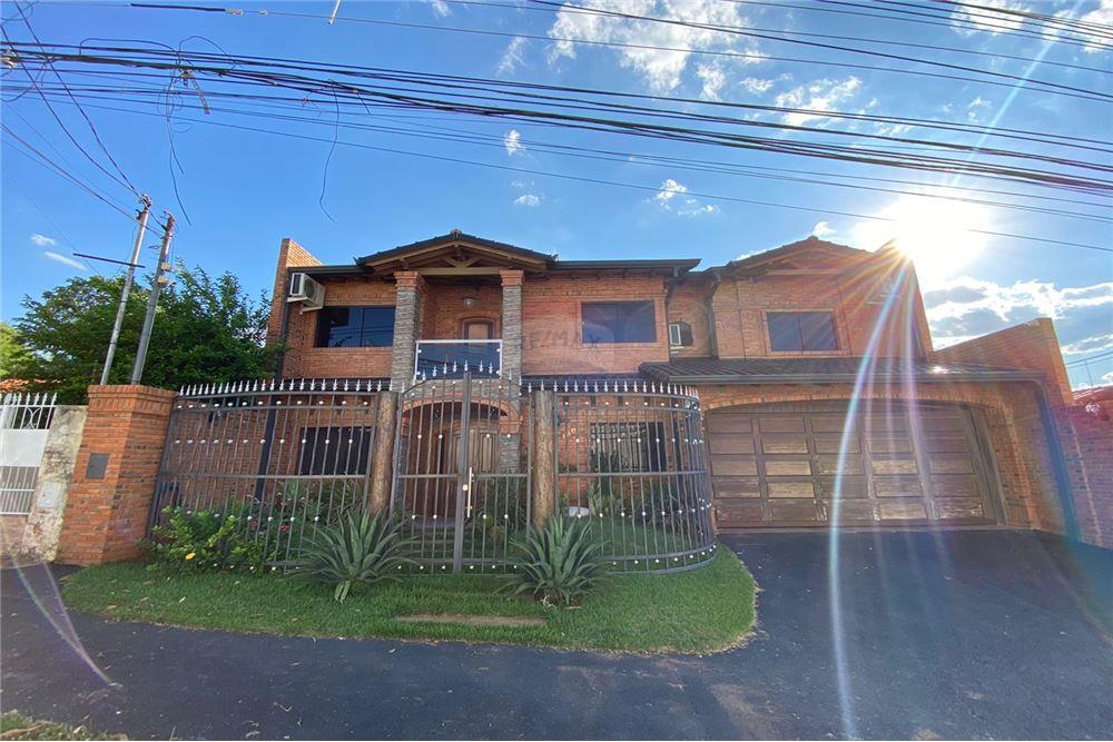 Alquilo hermosa residencia en Lambare. Ref #M205B8 - infocasas.com.py