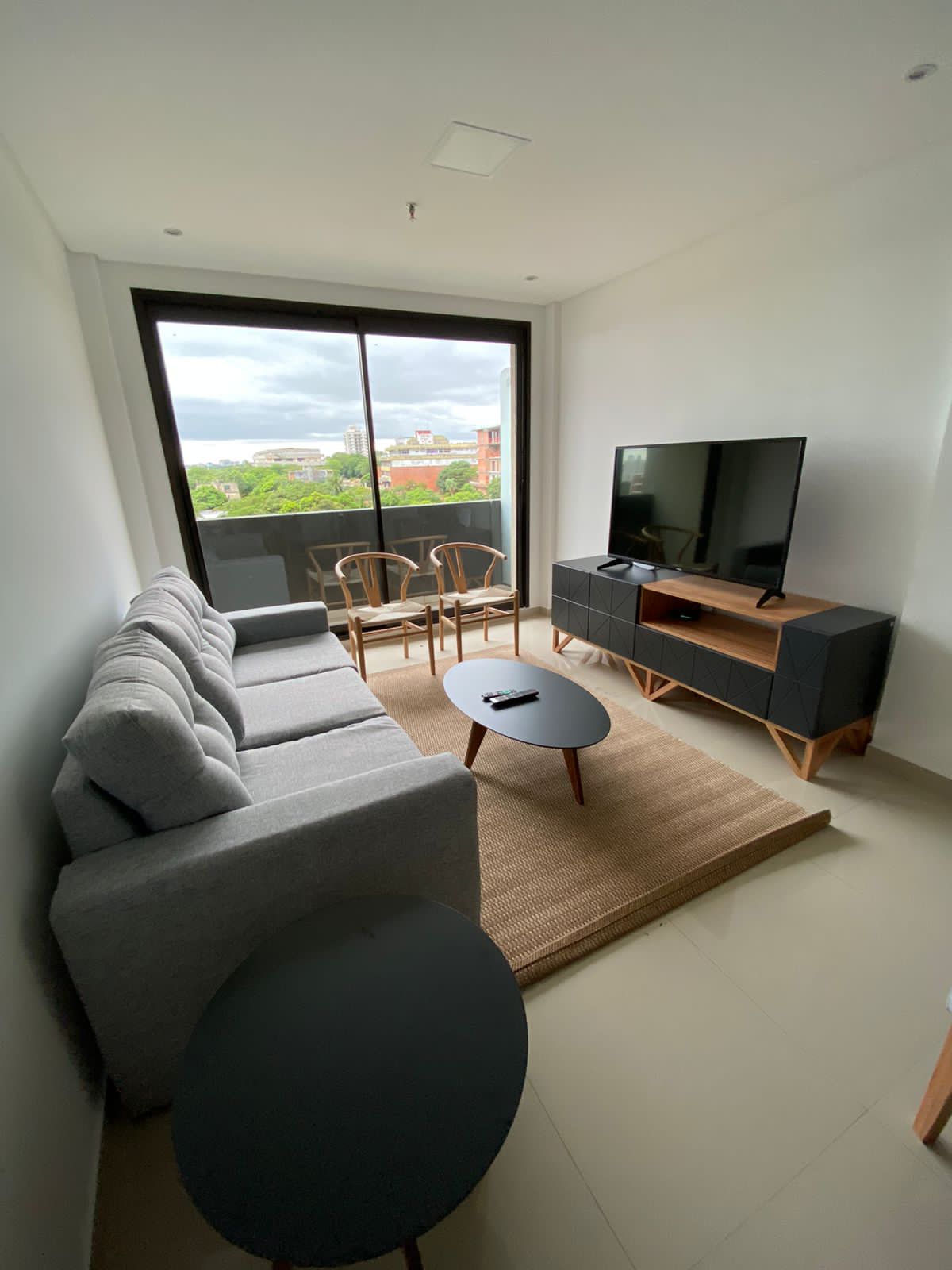 ALQUILO DPTO DE 1 DORM AMOBLADO EN LAS MERCEDES. Ref #OAC1F1 - infocasas.com.py