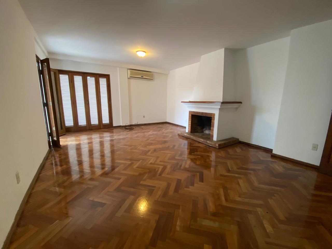 Alquilo Amplio Departamento De 2 Dormitorios Con Cochera. Ref #N7E35B - infocasas.com.py