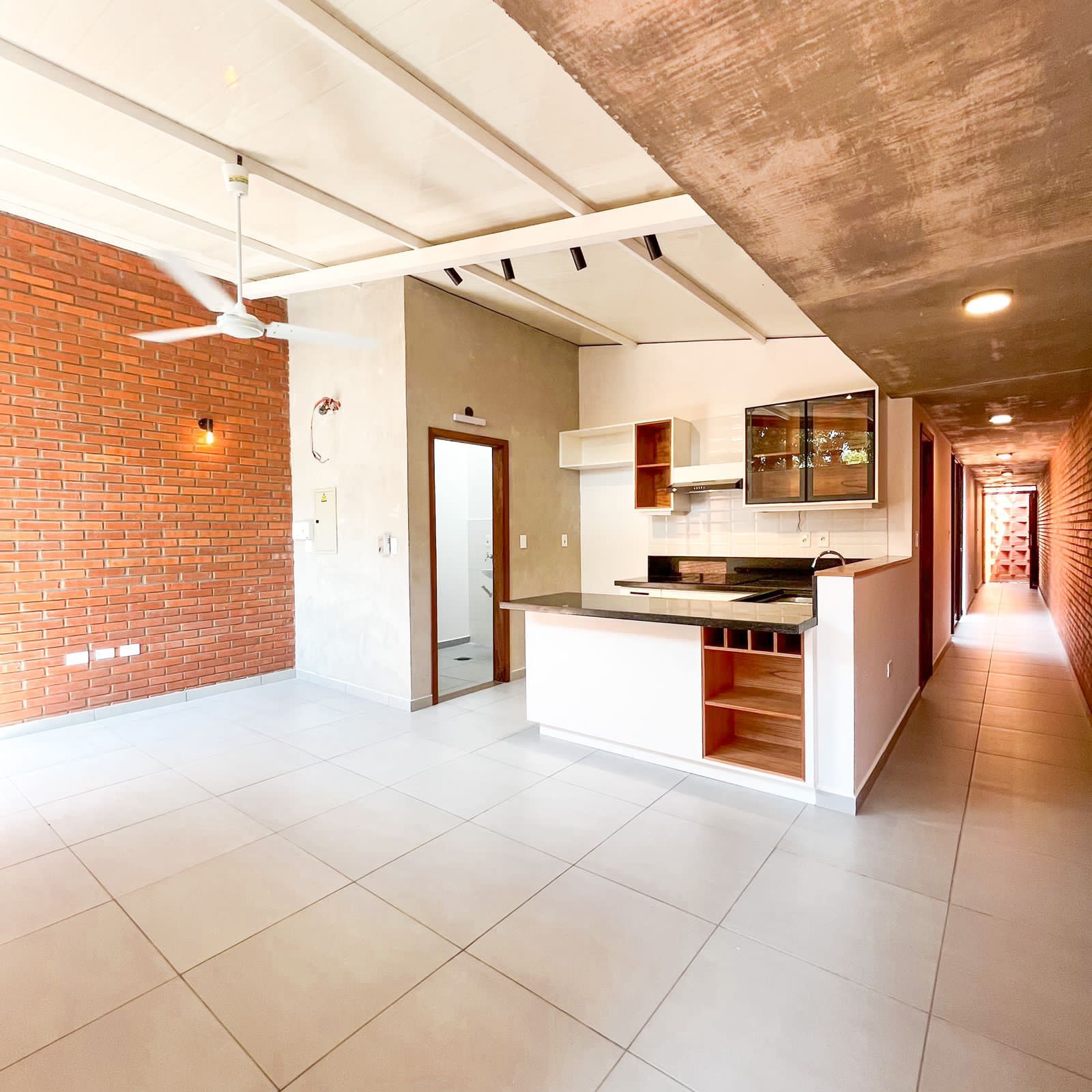 VENDO O ALQUILO DUPLEX DE UNA SOLA PLANTA EN VILLA ELISA . Ref #L3014D - infocasas.com.py