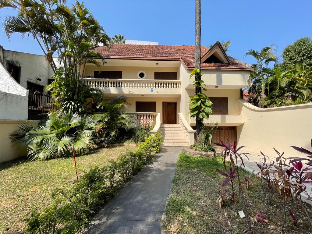 ALQUILO RESIDENCIA PARA VIVIENDA, CAFETERIA/ RESTAURANTE U OFICINA ZONA MANORA.. Ref #W2751E ...