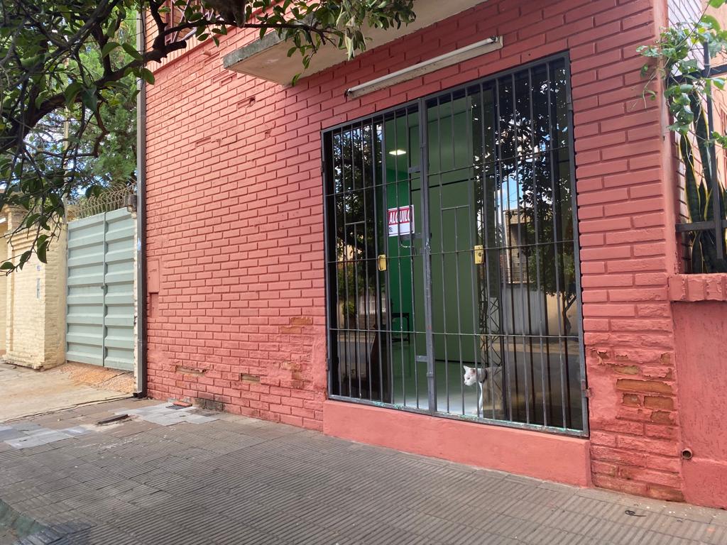 ALQUILO SALON COMERCIAL BARRIO HIPODROMO. Ref #M5968F - infocasas.com.py