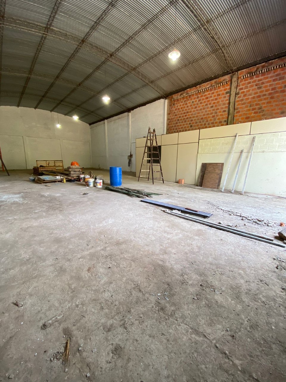 ALQUILO 2 TINGLADOS EN MARIANO ROQUE ALONSO. Ref #ZC09DF - infocasas.com.py