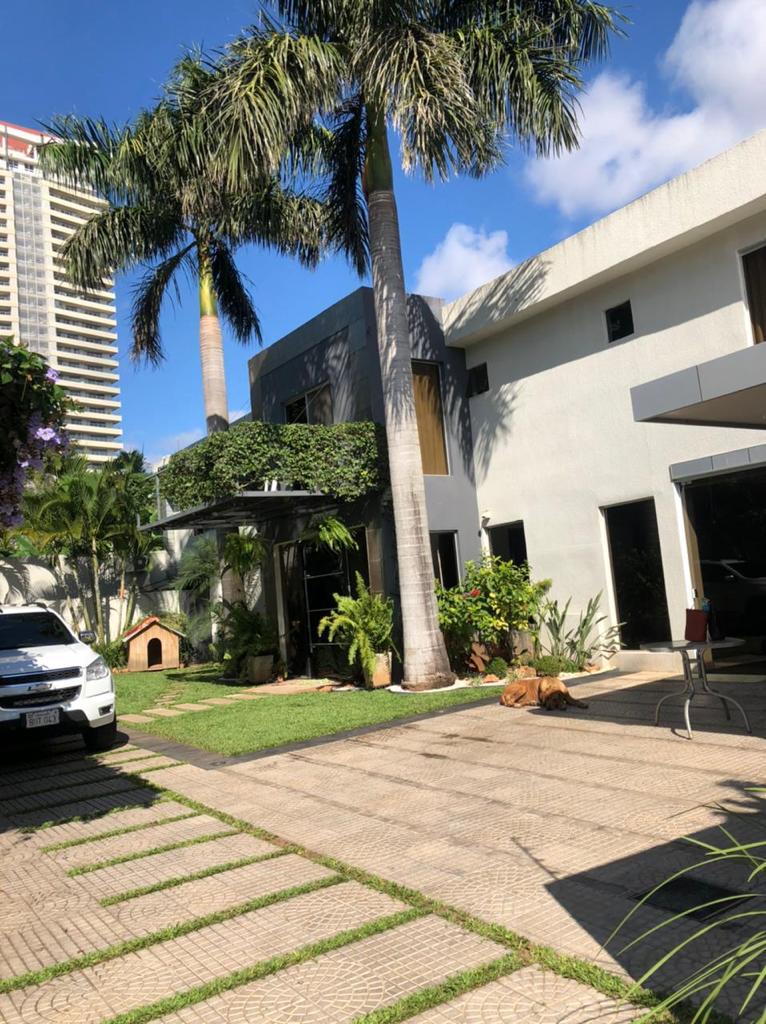 ALQUILO CASA MINIMALISTA EN MBURUJUYA. Ref #K680D2 - infocasas.com.py