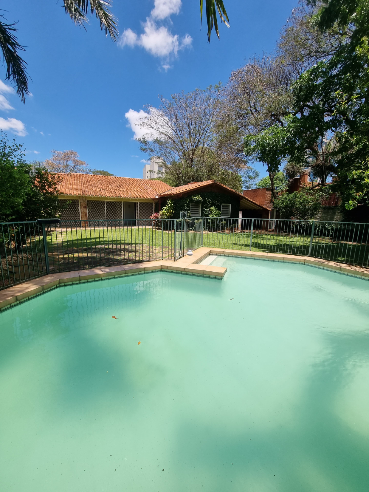 ALQUILO RESIDENCIA P / VIVIENDA U OFICINA EN PLANTA BAJA, BO.VILLAMORRA. Ref #GA8B62 - infocasas ...