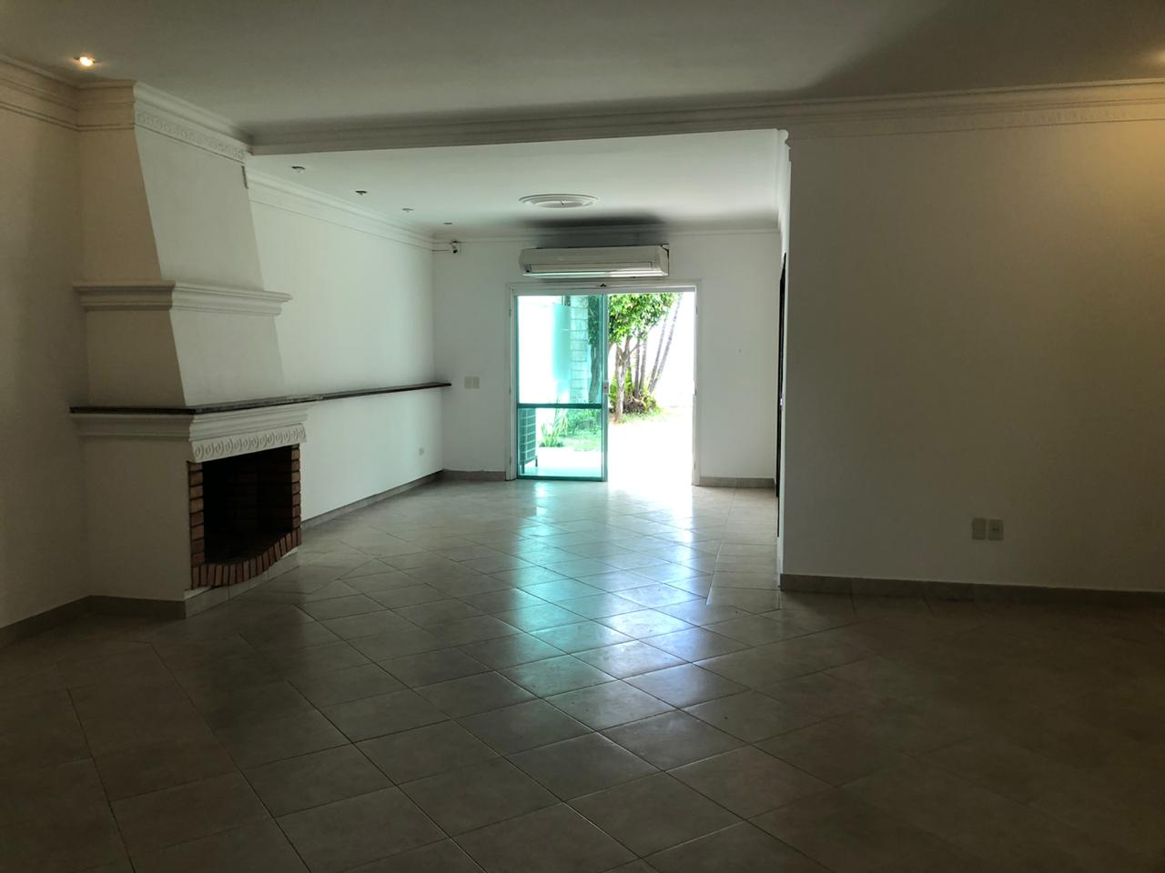 ALQUILO HERMOSA CASA EN PLENO BARRIO MANORA . Ref #I6B12 - infocasas.com.py