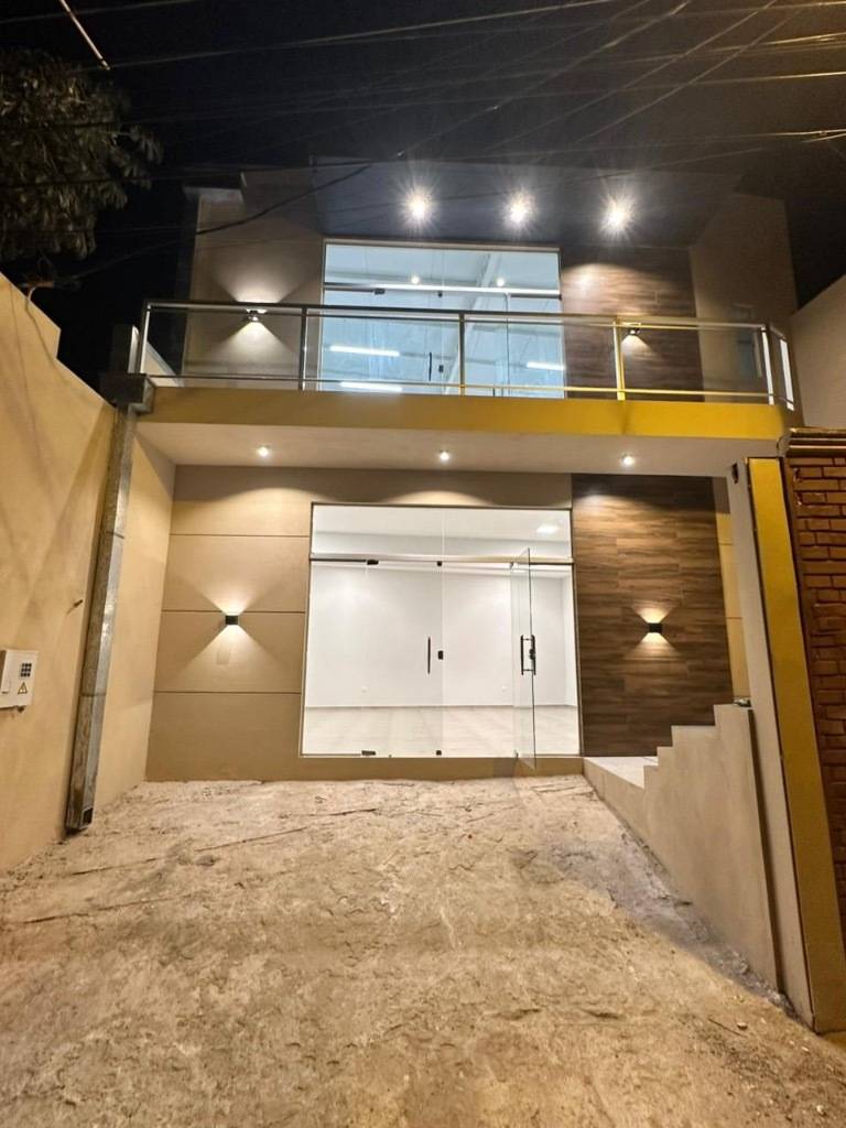 ALQUILO DOS SALONES COMERCIALES . Ref #X95AD8 - infocasas.com.py