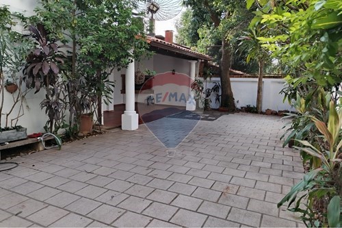 ¡ALQUILO CASA EN BARRIO JARA!. Ref #P1101F - infocasas.com.py