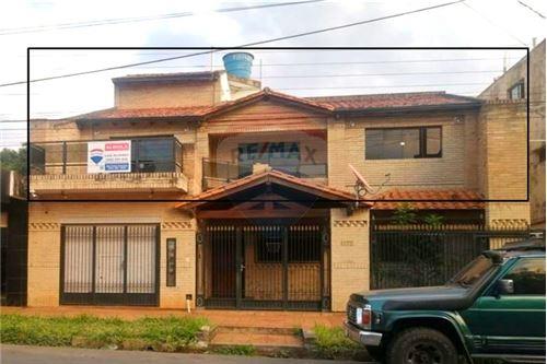 ALQUILO CASA EN SAN LORENZO SAN ANTONIO BUENOS AIRES. Ref #G4496C