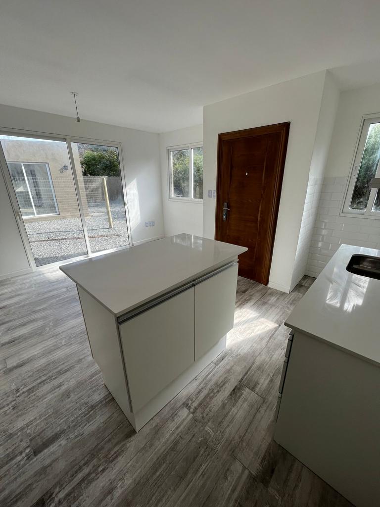 ALQUILER CASA A ESTRENAR EN COMPLEJO CERRADO. Ref #M30796 - infocasas.com.uy