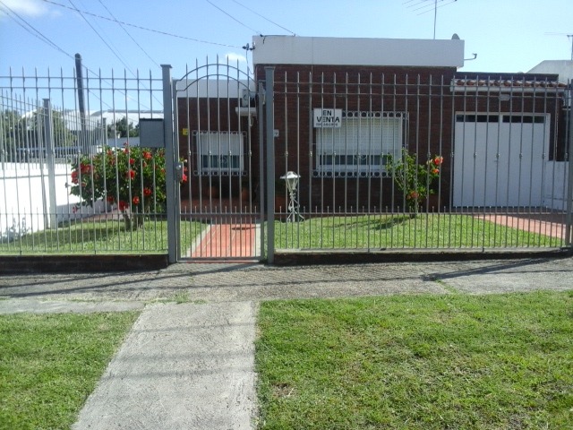 Se Vende Casa 2 dormitorios, Las Piedras. Ref #K79629 - infocasas.com.uy