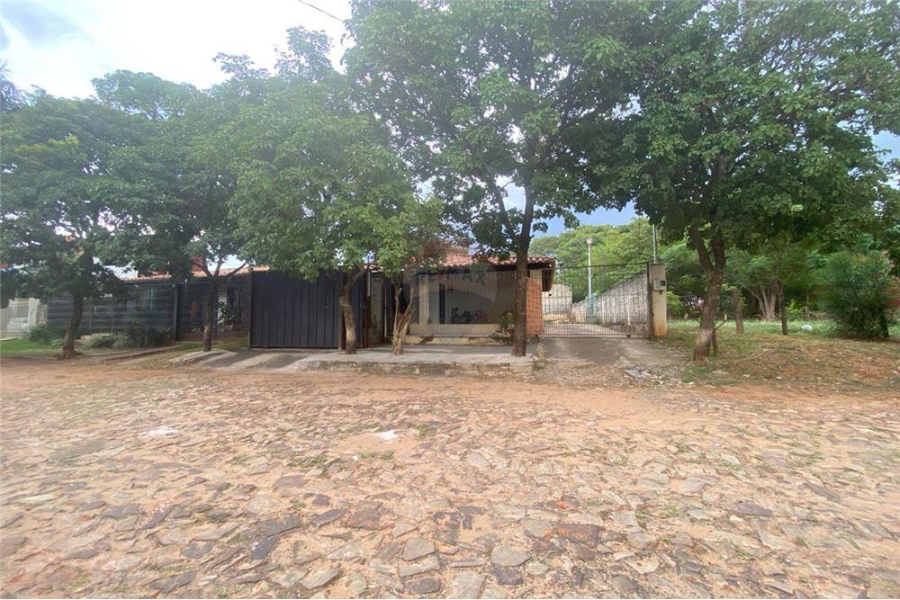 VENDO AMPLIA CASA EN LOMA PYTA CON RENTABILDAD. Ref #BB4D99 - infocasas.com.py