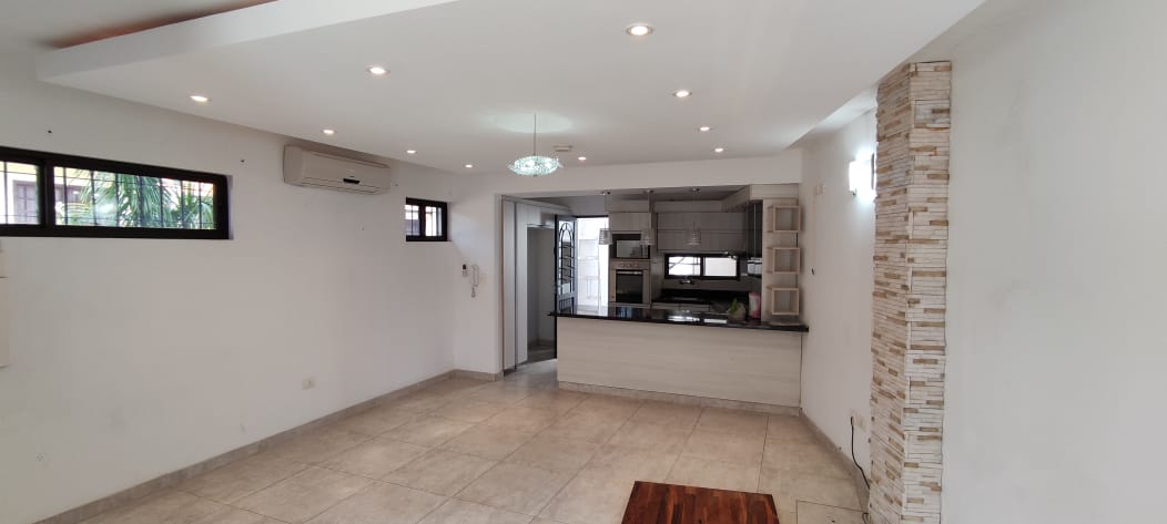 ALQUILO DUPLEX EN BARRIO MBURUCUYA. Ref #TD6FD0