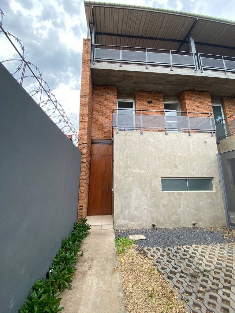 ALQUILO HERMOSO DUPLEX EN VIRGEN DEL HUERTO. Ref #P1F147 - infocasas.com.py