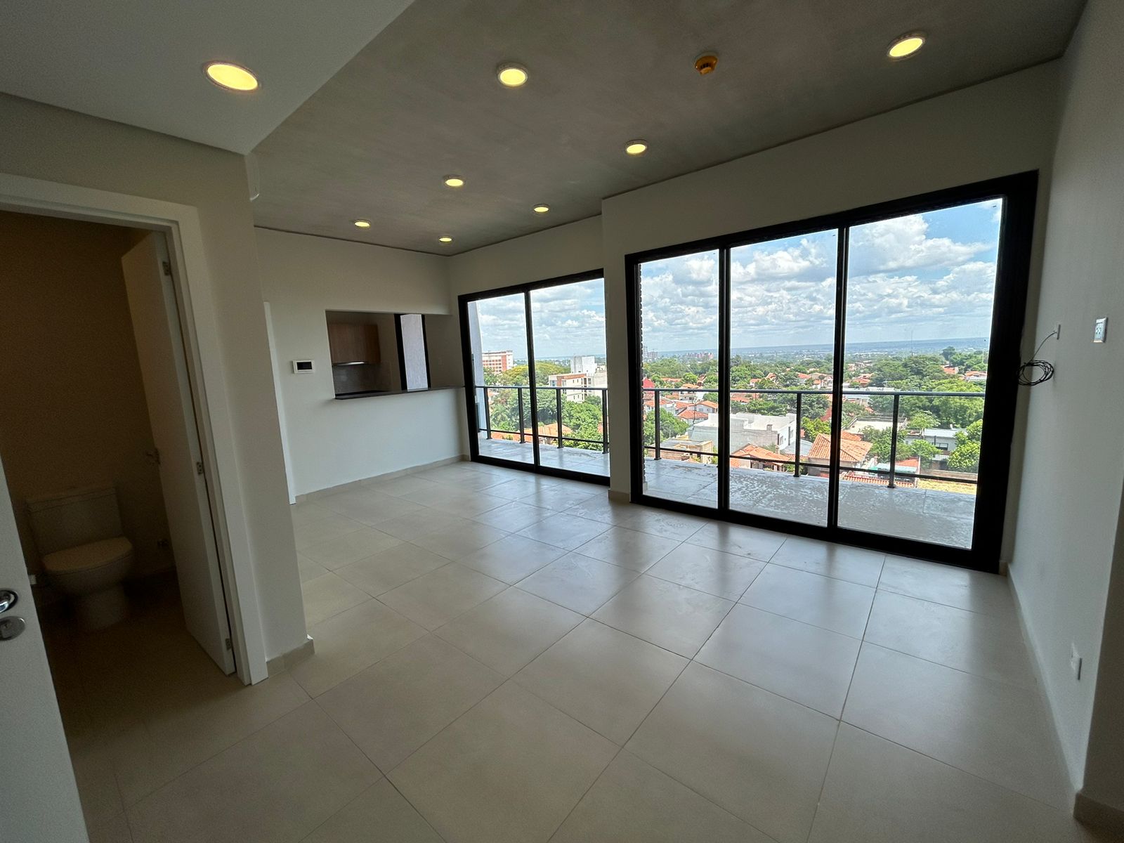 Alquilo Dpto De 4 Habit A Estrenar. Zona Molas Lopez. Ref #C9183E - infocasas.com.py