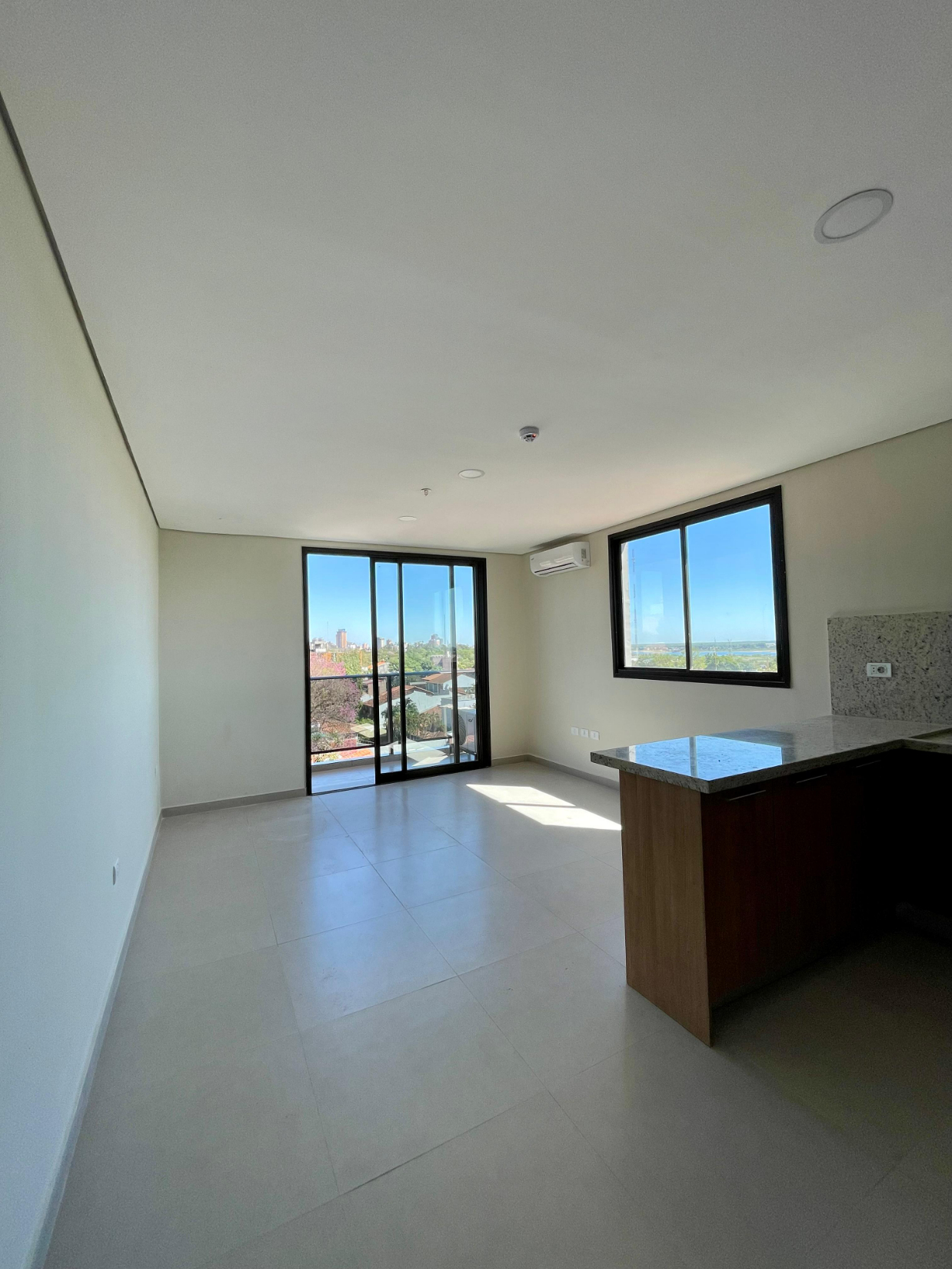 ALQUILO DPTO A ESTRENAR EN LAS MERCEDES!. Ref #YF0F9E - infocasas.com.py