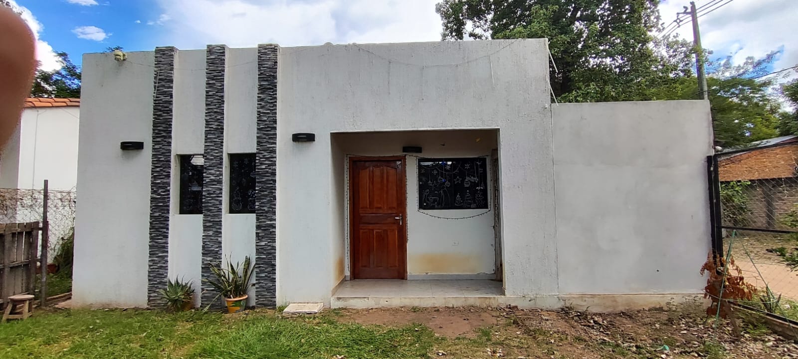 CASA EN MARIANO ROQUE ALONSO. Ref #M2A25A