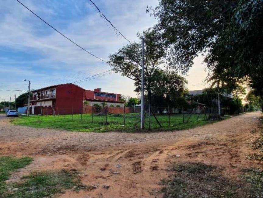 VENDO TERRENO EN ESQUINA EN BO. SAN BLÁS DE ASUNCIÓN‼ A CUADRAS DE LA TRANSCHACO. Ref #OB2B97 ...