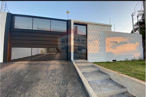 Alquilo Hermoso Duplex en Mariano Roque Alonso. Ref #T8AC55 - infocasas.com.py