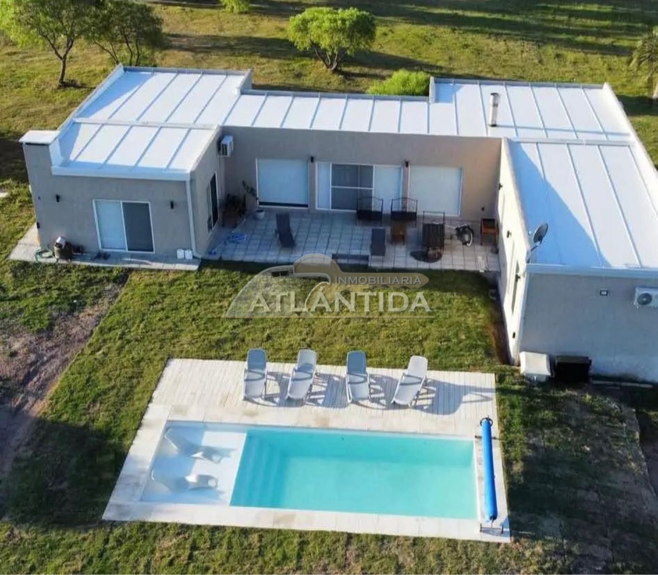 Alquiler Anual De Moderna Chacra, Con 3 Hectáreas, C/Piscina. Inm Atlántida.. Ref #A29F04 ...