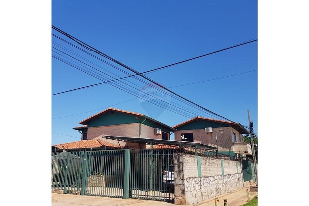 VENDO CASA EN MARIANO CON DEPARTAMENTO INDEPENDIENTE. Ref #XEB22A