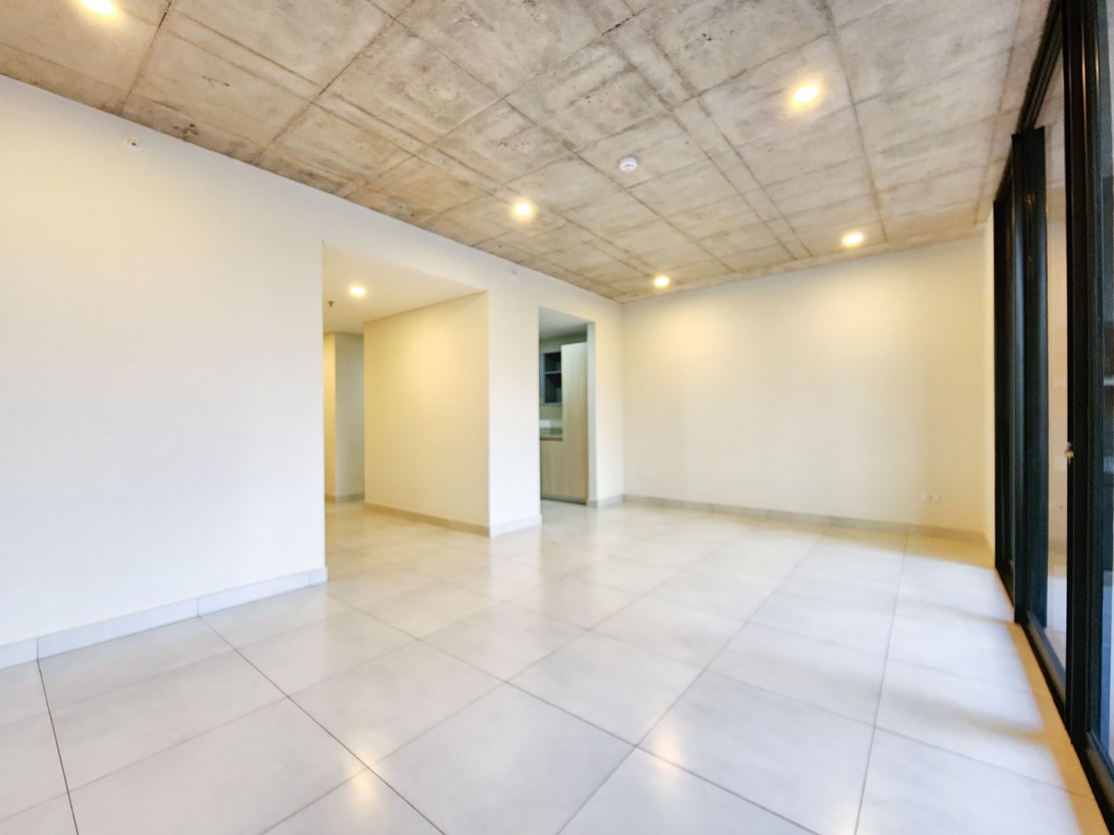 ALQUILO PENTHOUSE DE DOS DORMITORIOS EN BARRIO JARA. Ref #O29273 - infocasas.com.py
