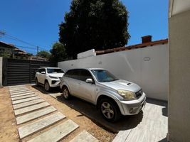 ALQUILO CASA AMOBLADA - A PASOS DEL COLEGIO CRISTO REY. Ref #DB797F