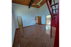 VENDO CASA EN BENJAMIN ACEVAL SOBRE LA TRANSCHACO. Ref #YBEE18 - infocasas.com.py
