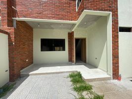 Elegante Duplex A Estrenar En Villa Elisa Baja De Precio!!!!. Ref #K4AF82 - infocasas.com.py