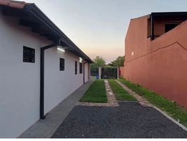 Alquilo Casa De 3 Dormitorios. Zona Fernando Zona Sur. Ref #M58054