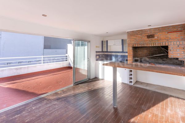 Alquiler de casa 3 dormitorios, terraza con barbacoa. Ref #M460E8 - infocasas.com.uy