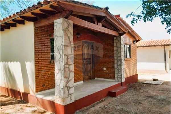 Casa - Venta - Paraguay Central Luque. Ref #W521C3 - infocasas.com.py