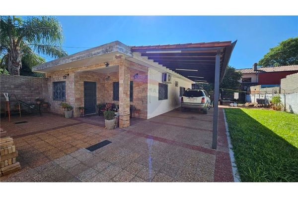 VENDO CASA EN FERNANDO DE LA MORA ZONA SUR. Ref #S28145 - infocasas.com.py
