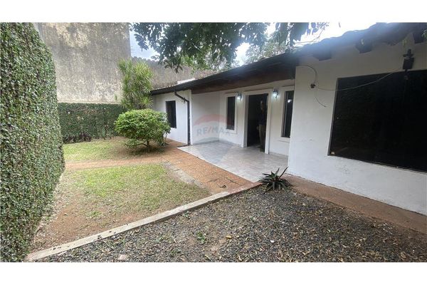 ALQUILO CASA EN HERRERA . Ref #C243D3 - infocasas.com.py