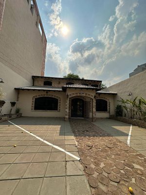 ALQUILO AMPLIA RESIDENCIA PARA OFICINA O VIVIENDA. Ref #L38F58 - infocasas.com.py