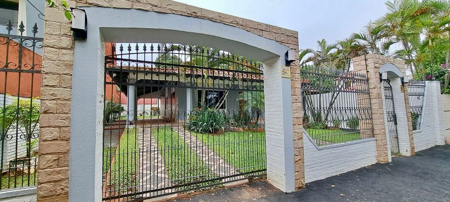 Vendo hermosa casa en Lambaré. Ref #YD7D0E - infocasas.com.py