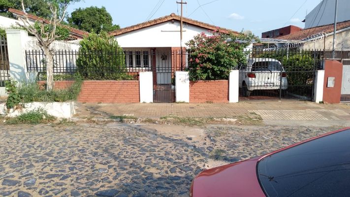 VENDO CASA EN BARRIO SAN PABLO. Ref #MA3C63 - infocasas.com.py