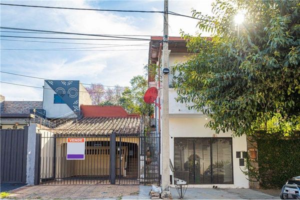 ALQUILO AMPLIA CASA EN SAJONIA!!!. Ref #TDCCCC - infocasas.com.py