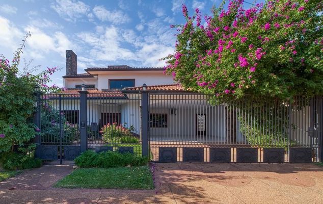 ALQUILO CASA DETRAS DEL SHOPPING DE SOL BARRIO LAS LOMAS. Ref #I3CEA0 - infocasas.com.py